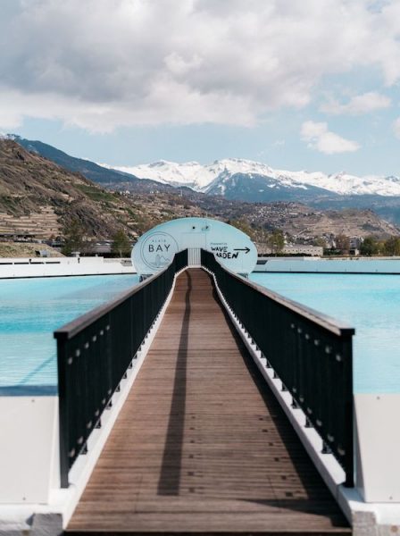 Alaïa Bay: Surfen in den Walliser Alpen